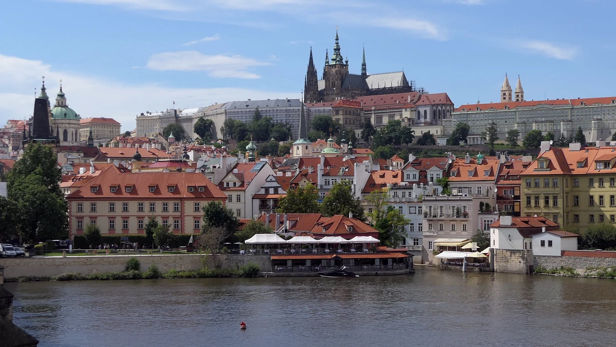 I-Core Abroad: Gold Block in Prague | The Gopher Family Connection